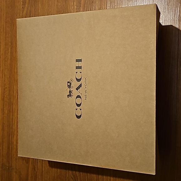 Coach | Party Supplies | Coach Authentic Brown Cardboard Gift Box Wlogo ...